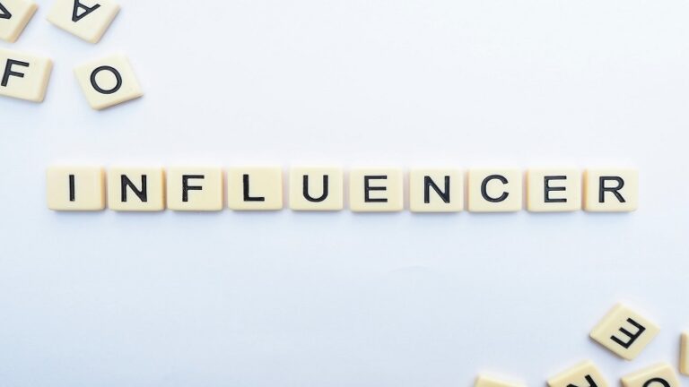 9 Essential Tips for Building a Successful Career as an Influencer ...